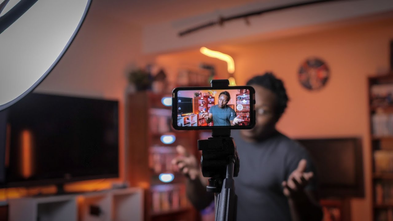 How to shoot on a smartphone - YouTube