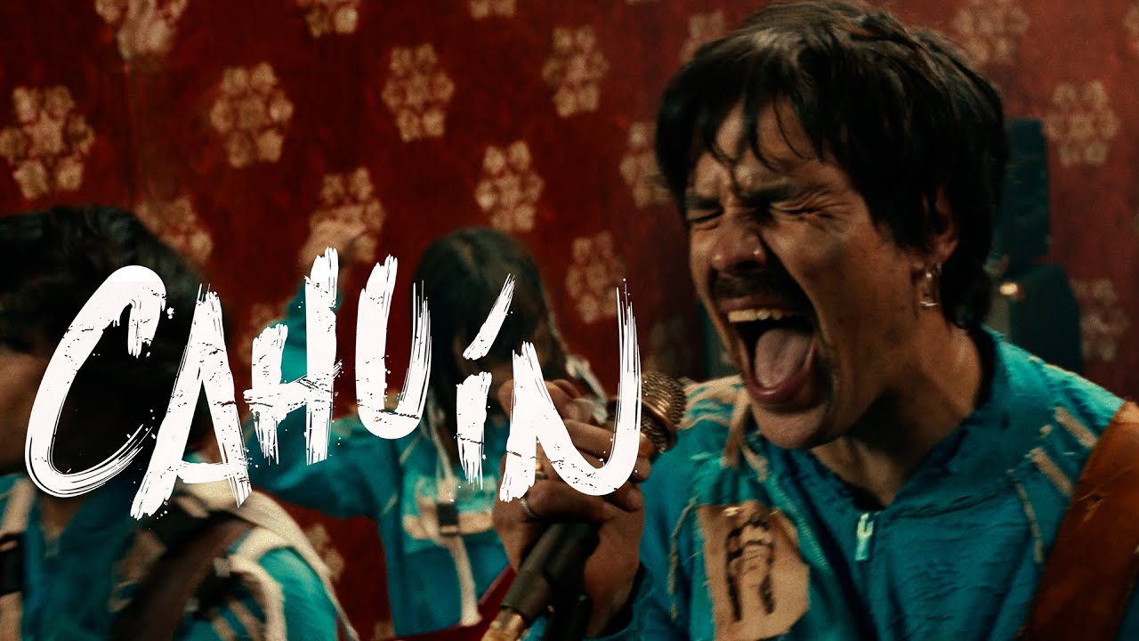 Plumas - Cahuín (Video Oficial) - YouTube