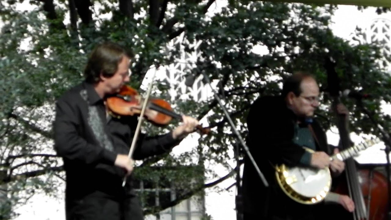 Stuart Duncan - Dark As The Night - YouTube