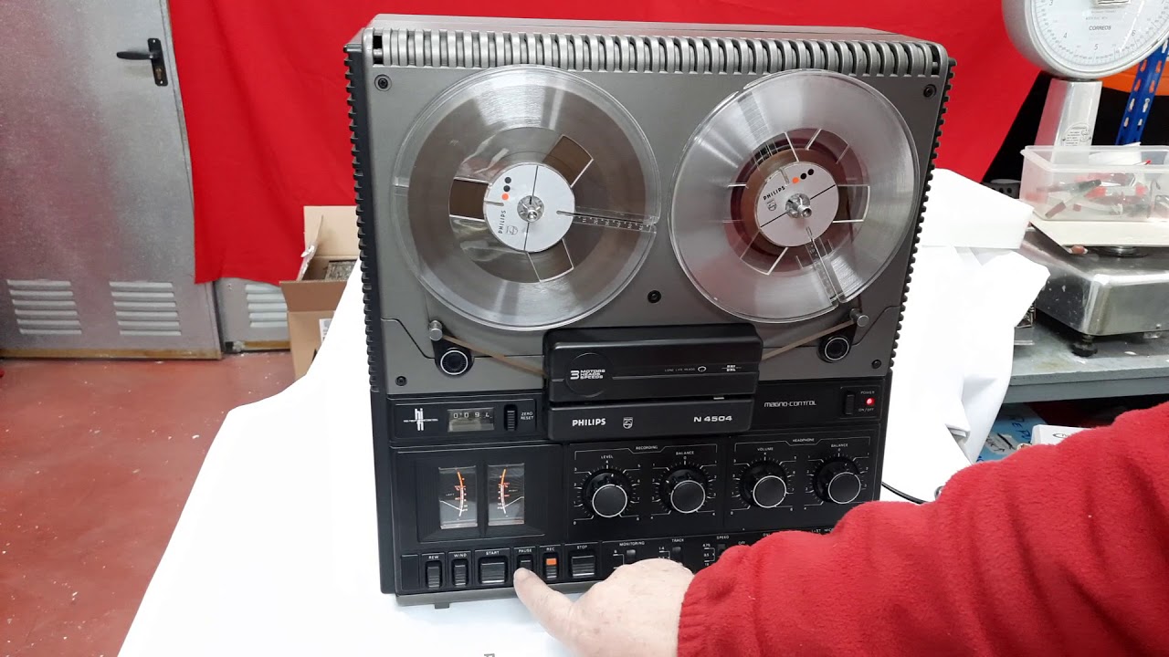 Philips N4504/00 serie WR09747114007 - YouTube