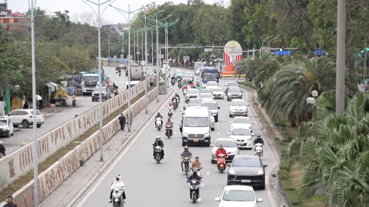 وسط غياب السلطات... تلوث الهواء يتفاقم في فيتنام - YouTube