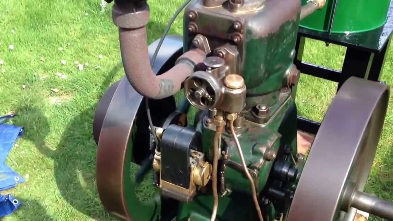 1919 lister l engine in original condition - YouTube