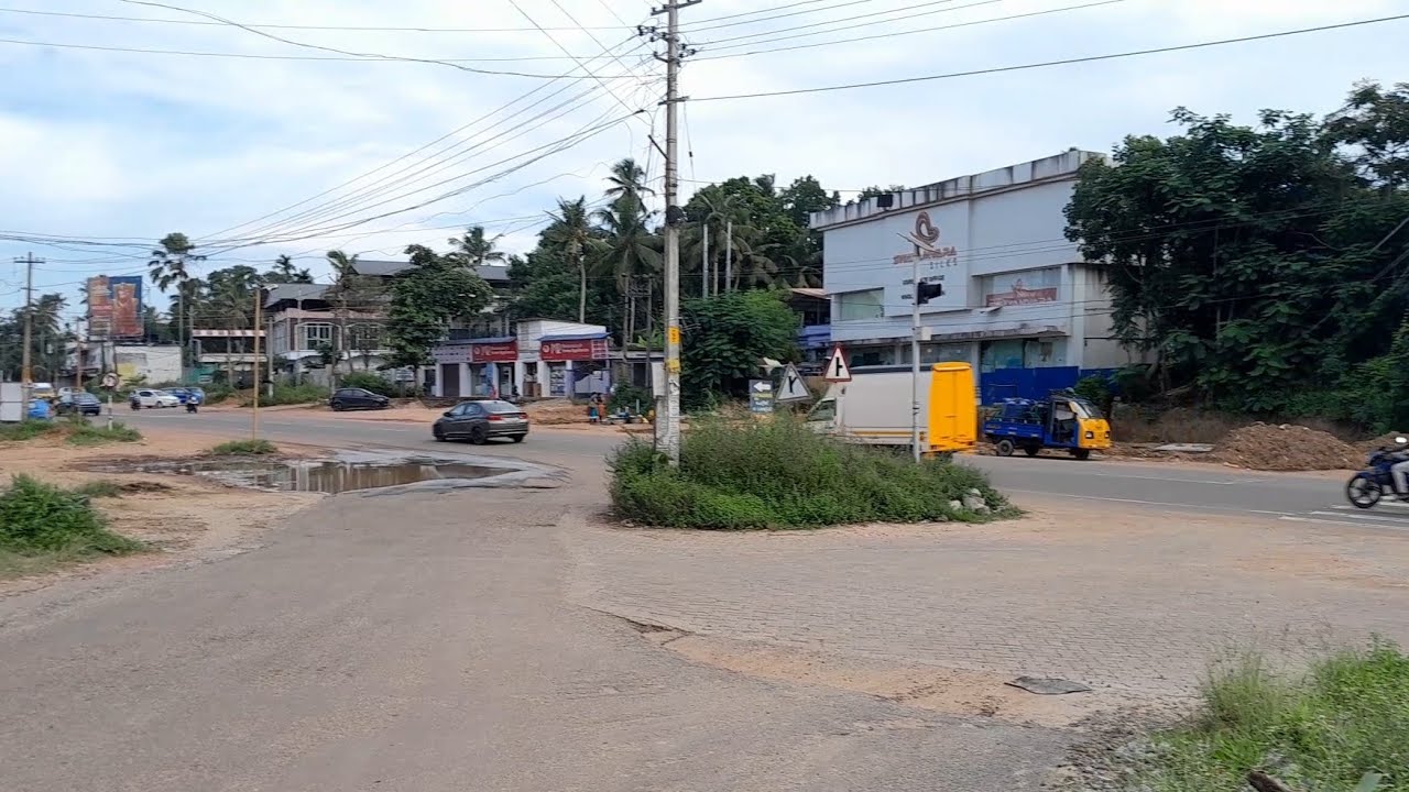മുക്കട ജംഗ്ഷൻ, പാരിപ്പള്ളി. Mukkada Jn, Parippally, Kollam - YouTube