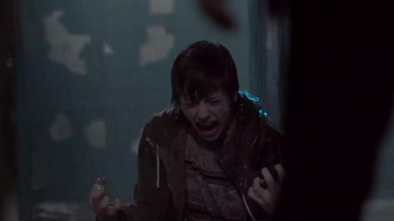 The Gifted Season 1 Eposide 1, Andy Strucker finds out he has powers ...