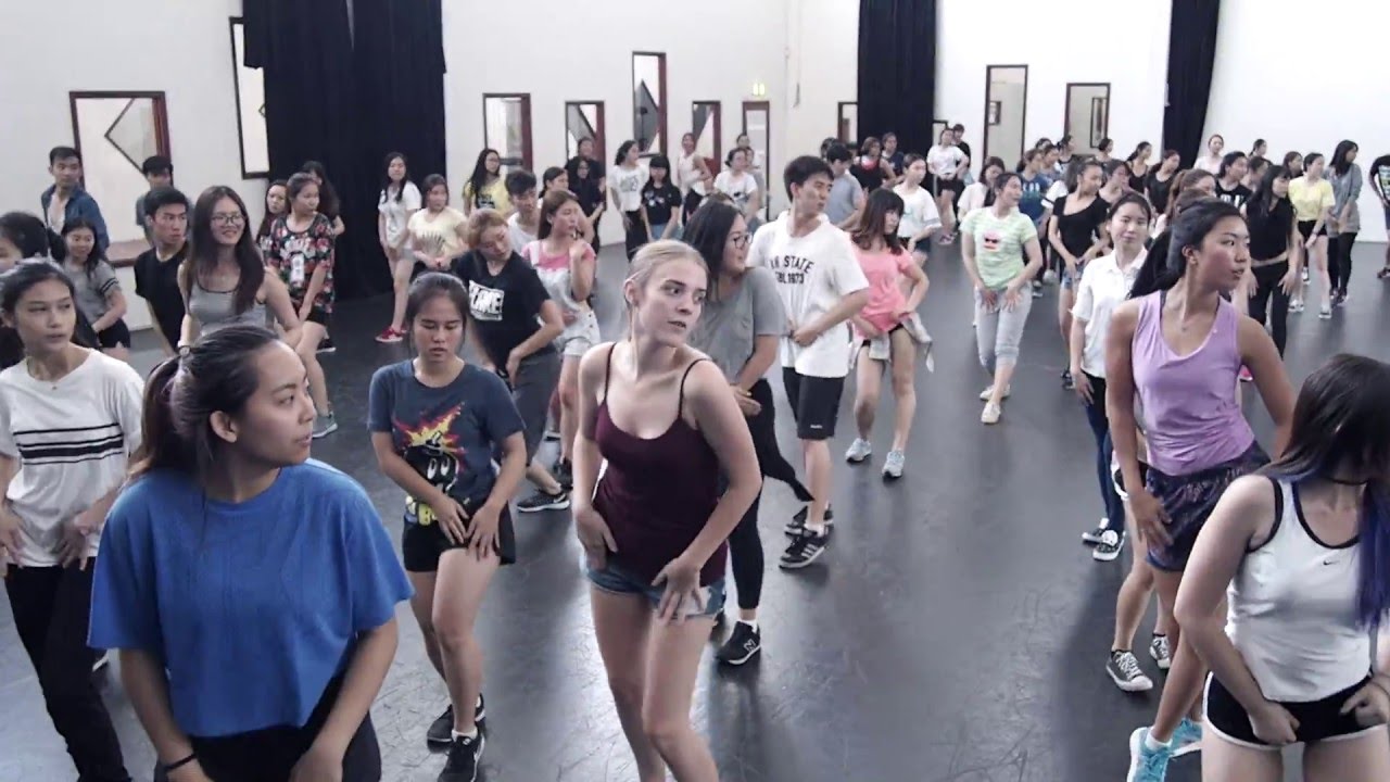 Flare Dance Ensemble: Welcome Week 2016 - YouTube
