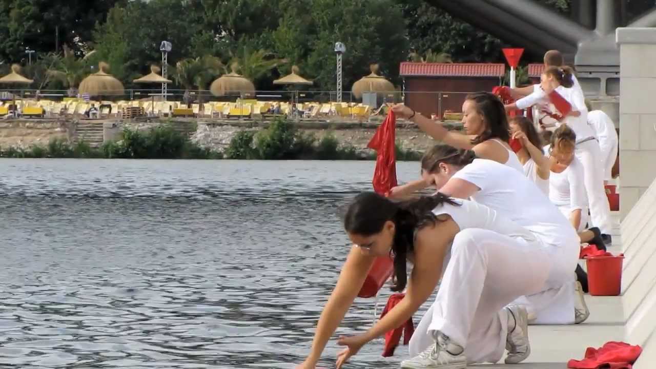 Global Water Dances Berlin 2011 - YouTube