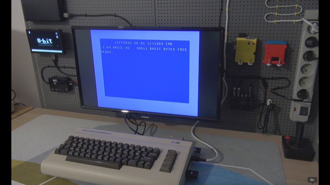 Pimp My C64 Setup: Decluttering My Desk – Is Going Vertical a Good Idea? - YouTube