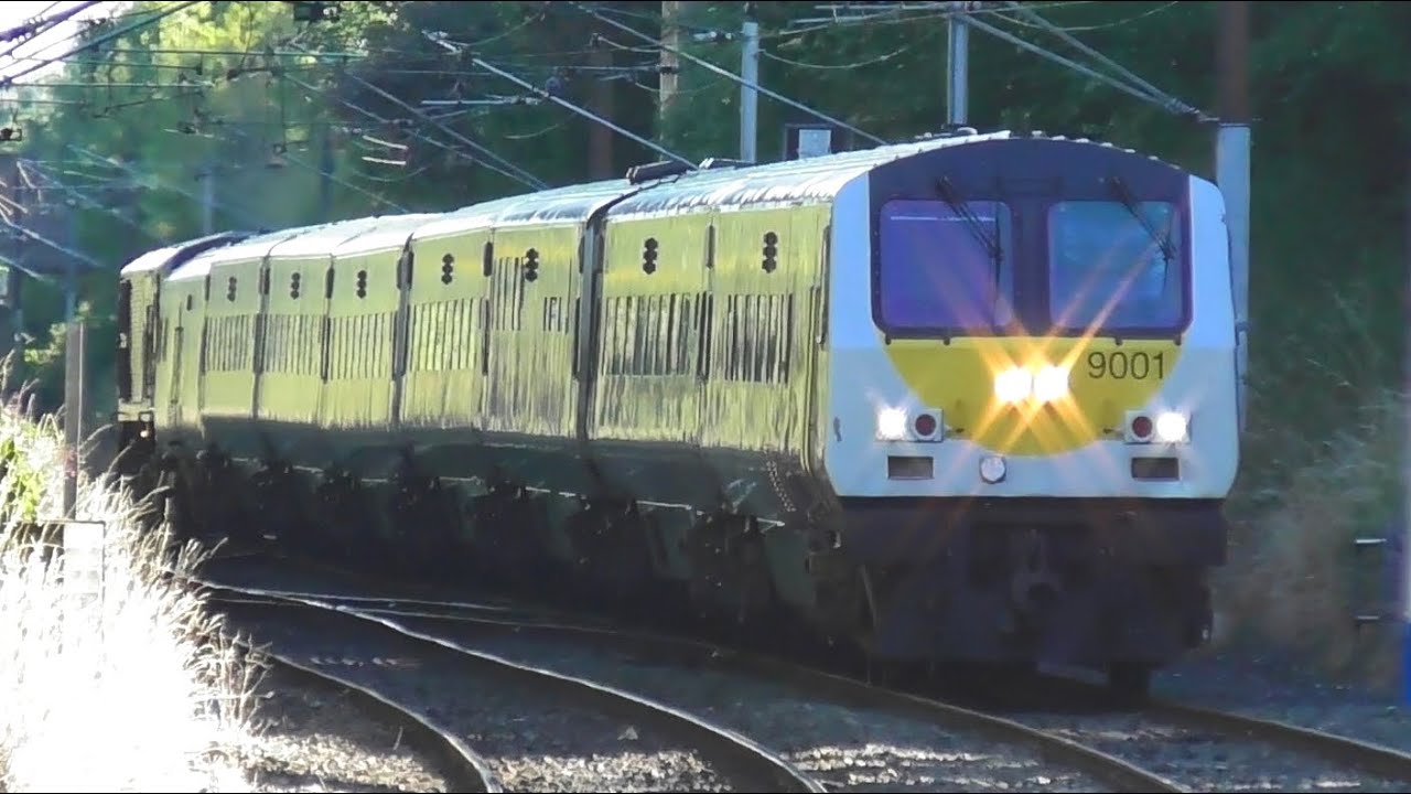 Irish Rail Enterprise Train & 201 Class Loco Number 207 - Killester ...