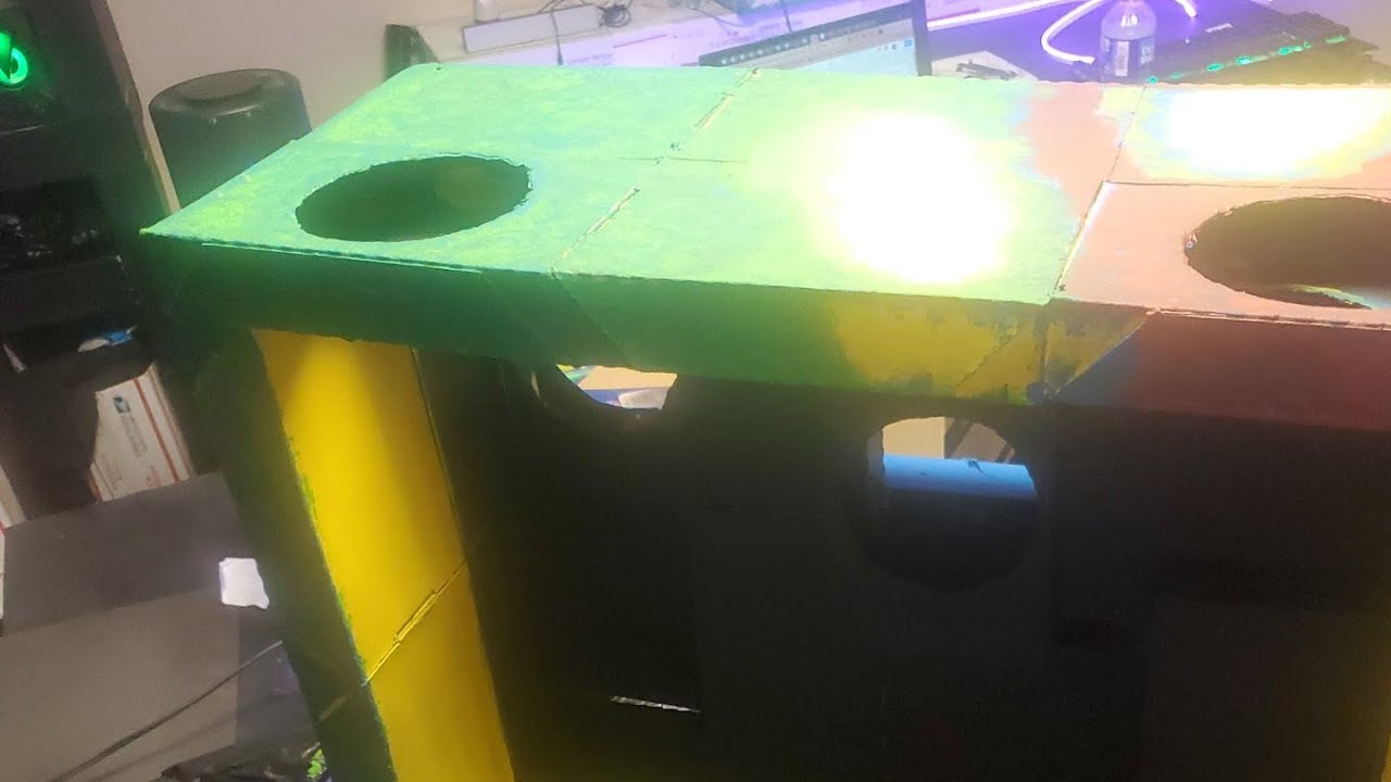 My front projection cardboard arcade projection screen - YouTube