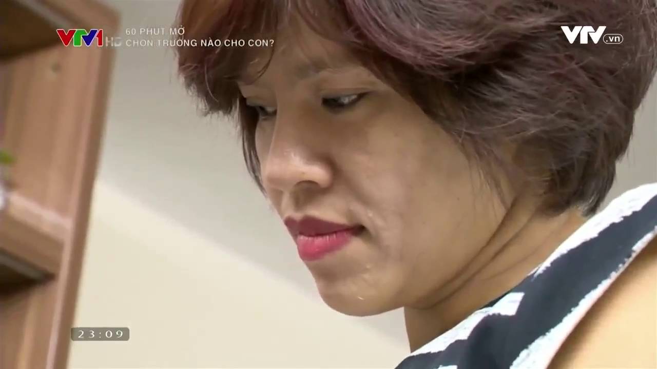 Tran Xuan Bach 60 phut mo Chon truong nao cho con - YouTube