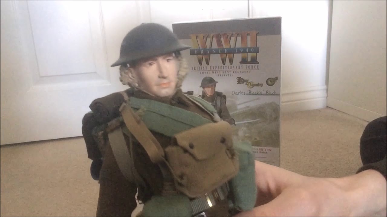 Dragon WWII 1/6 Scale Figure Review "Charles Black" - YouTube