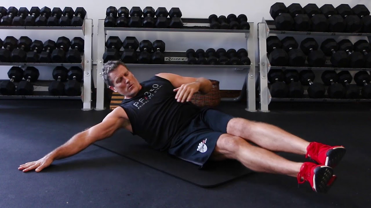 Side Lying Oblique Crunch - YouTube