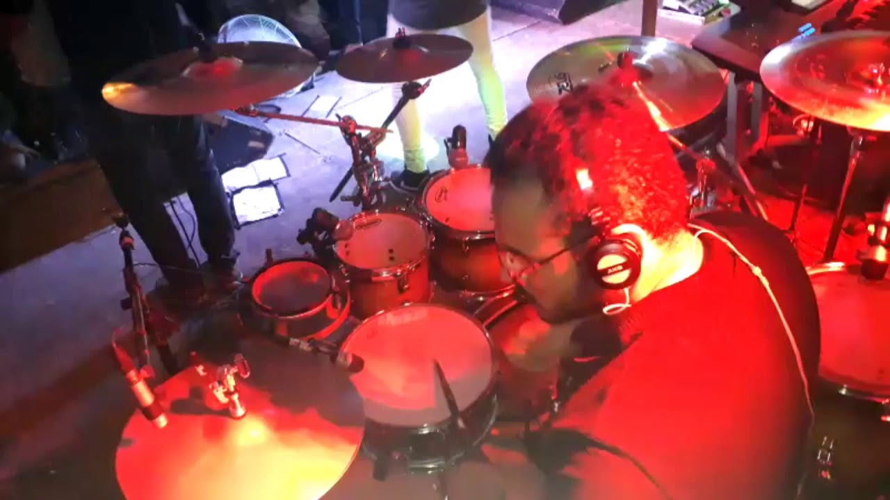 DIEGO SENA BATERA | DRUMMER - NEM POR 1 MILHÃO - JUNIOR VIANA - YouTube