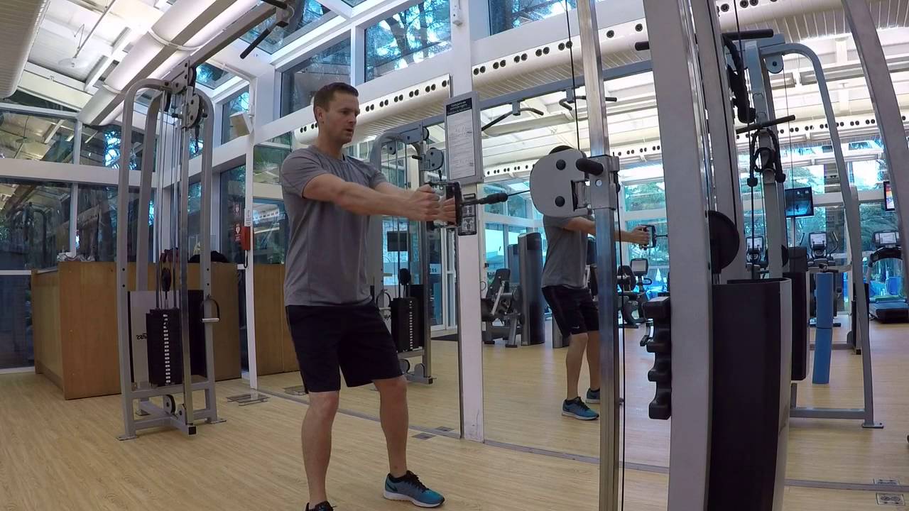 Standing Cable Row - YouTube