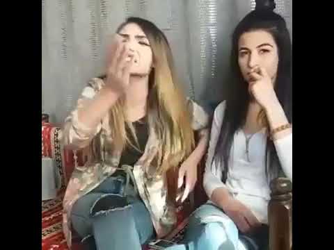 Sevgilisinden ayrılan kız