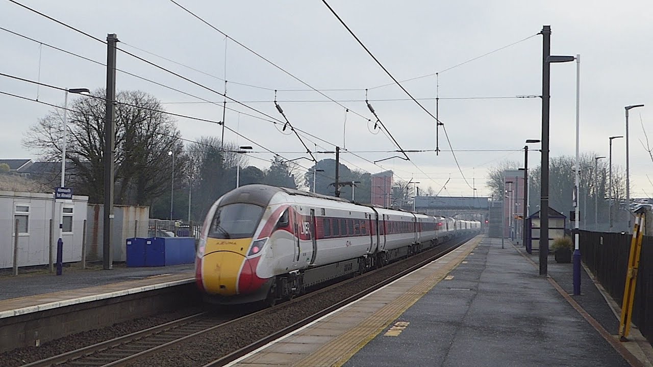 Double LNER 'Azuma' passes Alnmouth (5/2/20) - YouTube