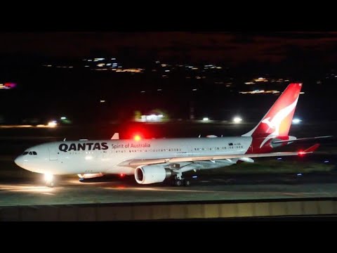 Very Special Qantas A330 Night Spotting At Denpasar #aviation #airbus - YouTube