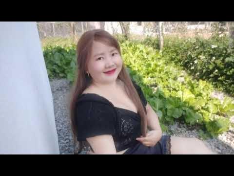 mag tij laug aim hmo niam tij khiav ua nkauj faj tij siv zog aim xa zis kiag zoo nyob tiag2 ...