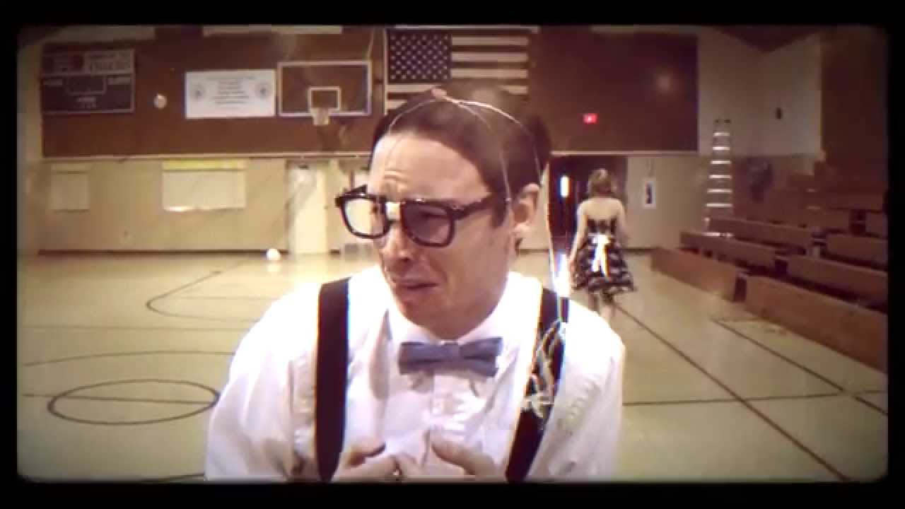 Ryan Kaminski - She Doesn't Like My Face (OFFICIAL VIDEO) - YouTube