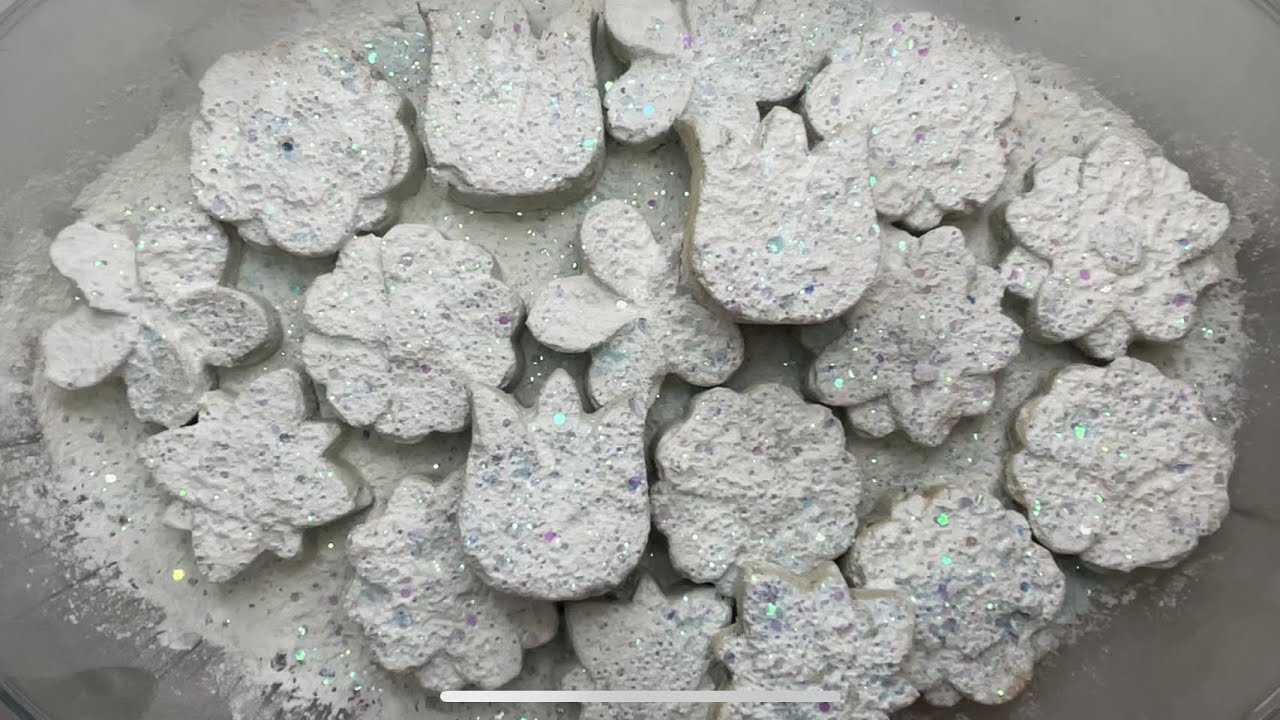 Powdered blue flowers | Gym chalk ASMR | chalk crushing | sleep aid ...