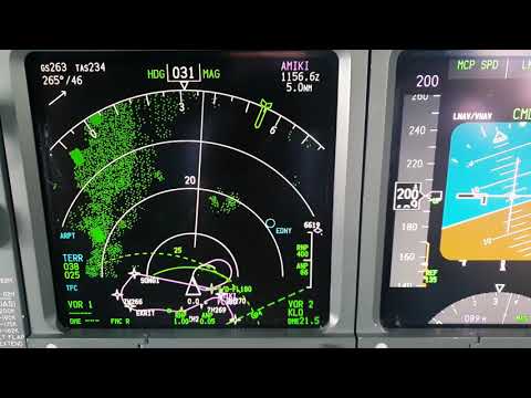 B737 ND - Holding at Flaps Up speed - YouTube