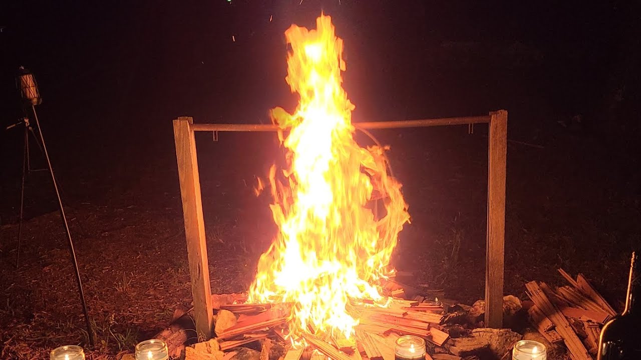 The Bleeding Moon of Belzebub 666 - YouTube