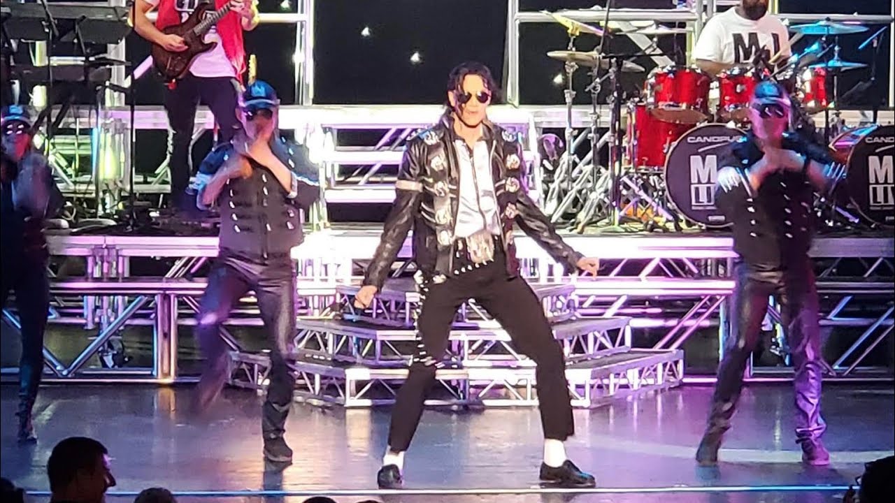 MJ Live Las Vegas (Ed Hollis) - YouTube