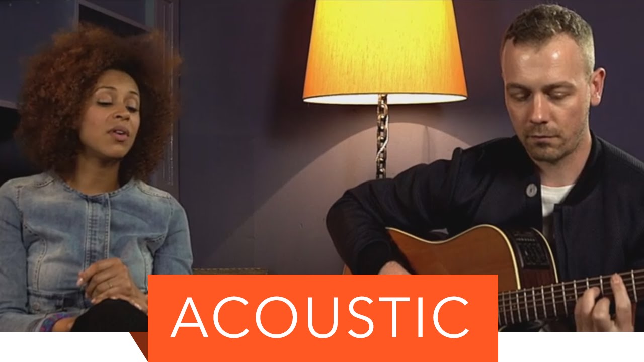 Grace Risch - Papakiste (Warner Acoustic) - YouTube