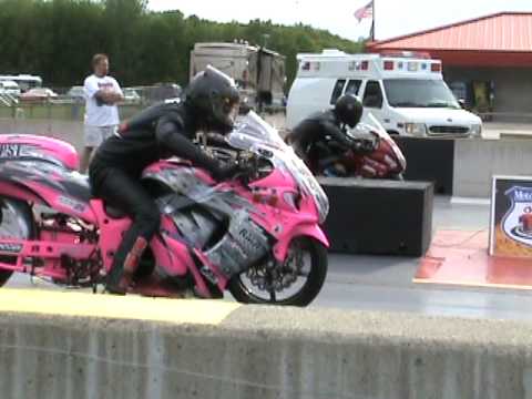 200 mph motorcycle: Pink turbo Hayabusa pro street AMA dragbike - YouTube