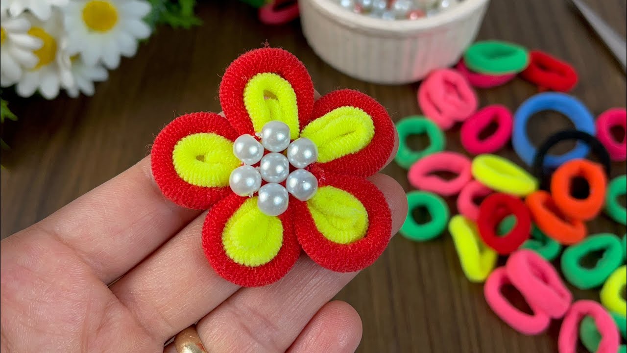 DO IT YOURSELF! (Making Flowers from Elastic Bands - This Idea is ...