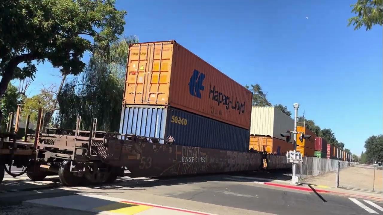 Up 8122 IOANP going through Pleasanton - YouTube