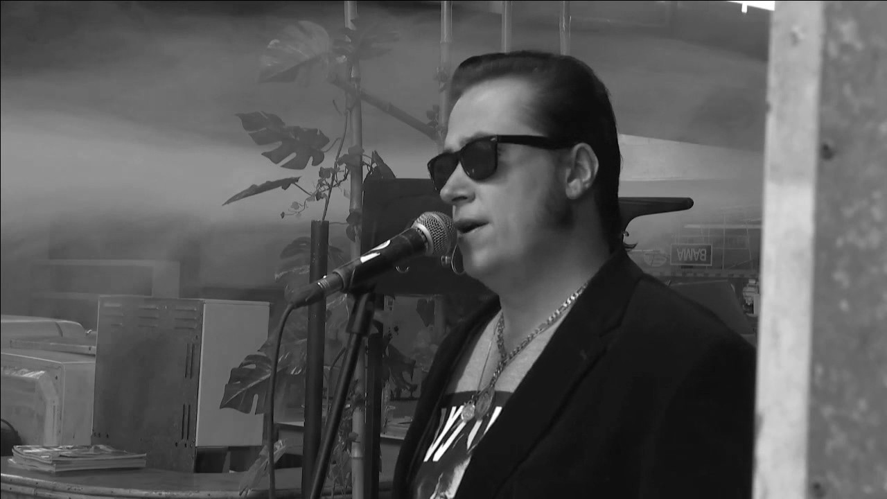 Tim Tesley - live te gast bij de idee-o-logen - YouTube