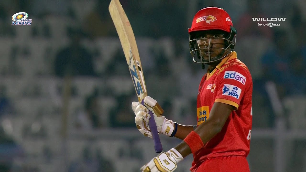 Bharti Fulmali 61 runs vs Mumbai Indians Women | 19th Match, GGW VS MIW ...