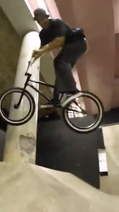 Good times! Game of Bike with Kevin Peraza and Colin Varanyak was fun! @woozybmx #bmx - YouTube