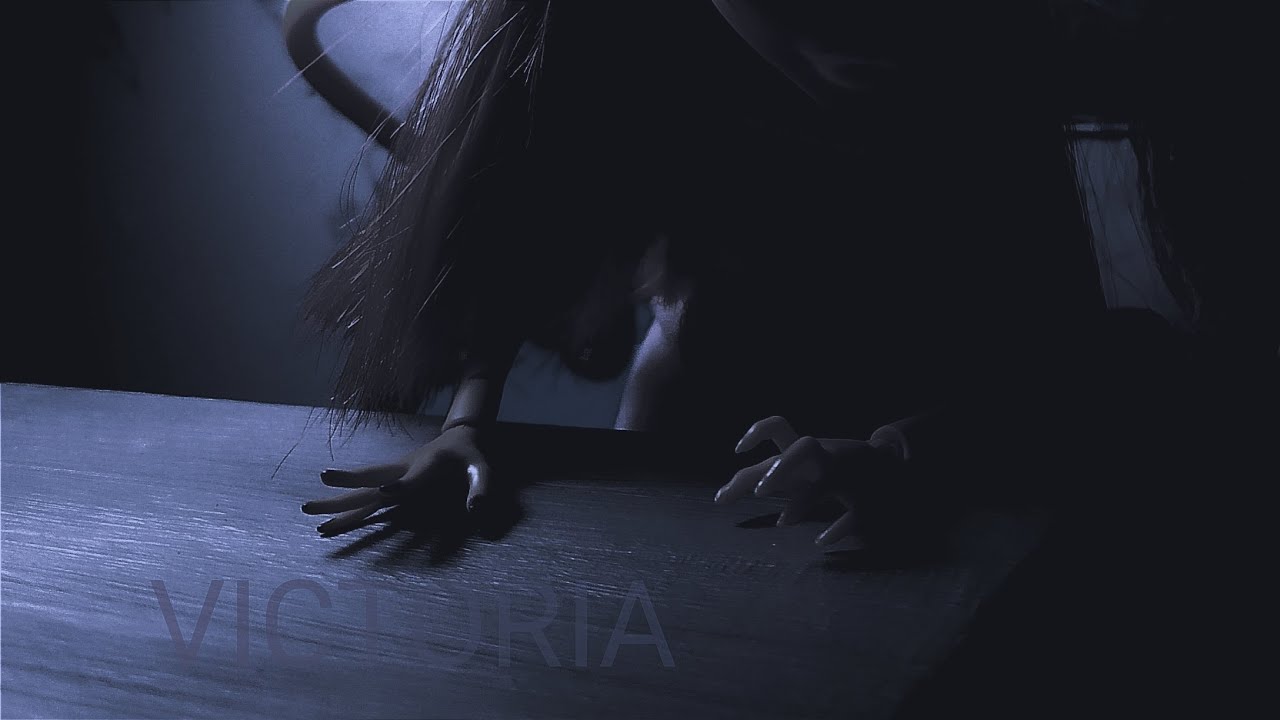 VICTORIA | stop motion - YouTube