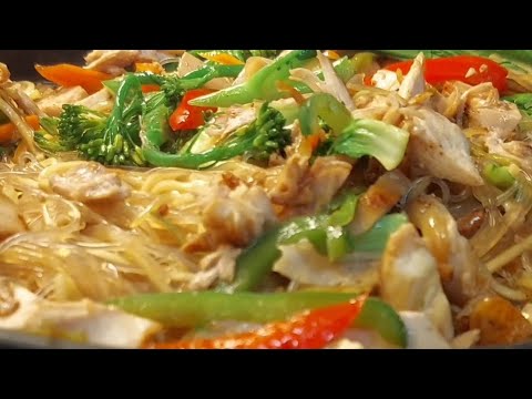 How I cook pancit with leftover lechon manok. 😊 - YouTube