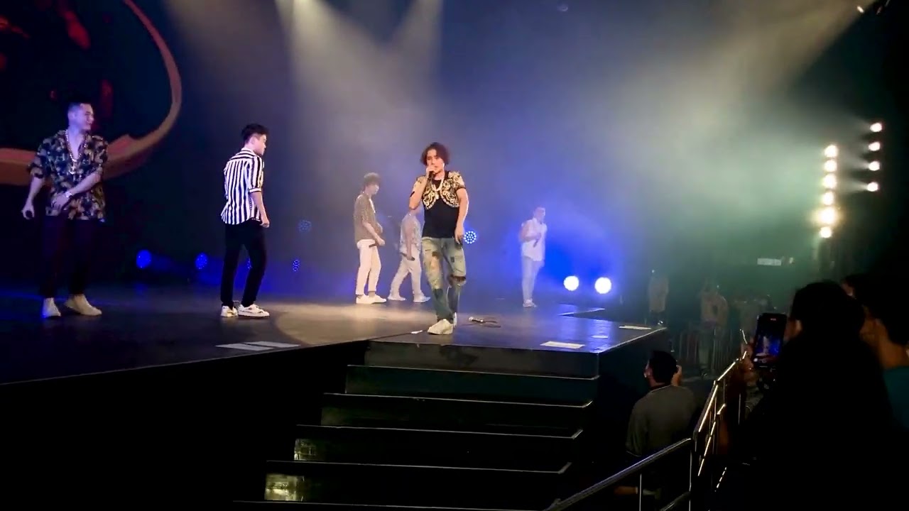 The Low Mays – 地平Flat Earth Live version 2021 - YouTube