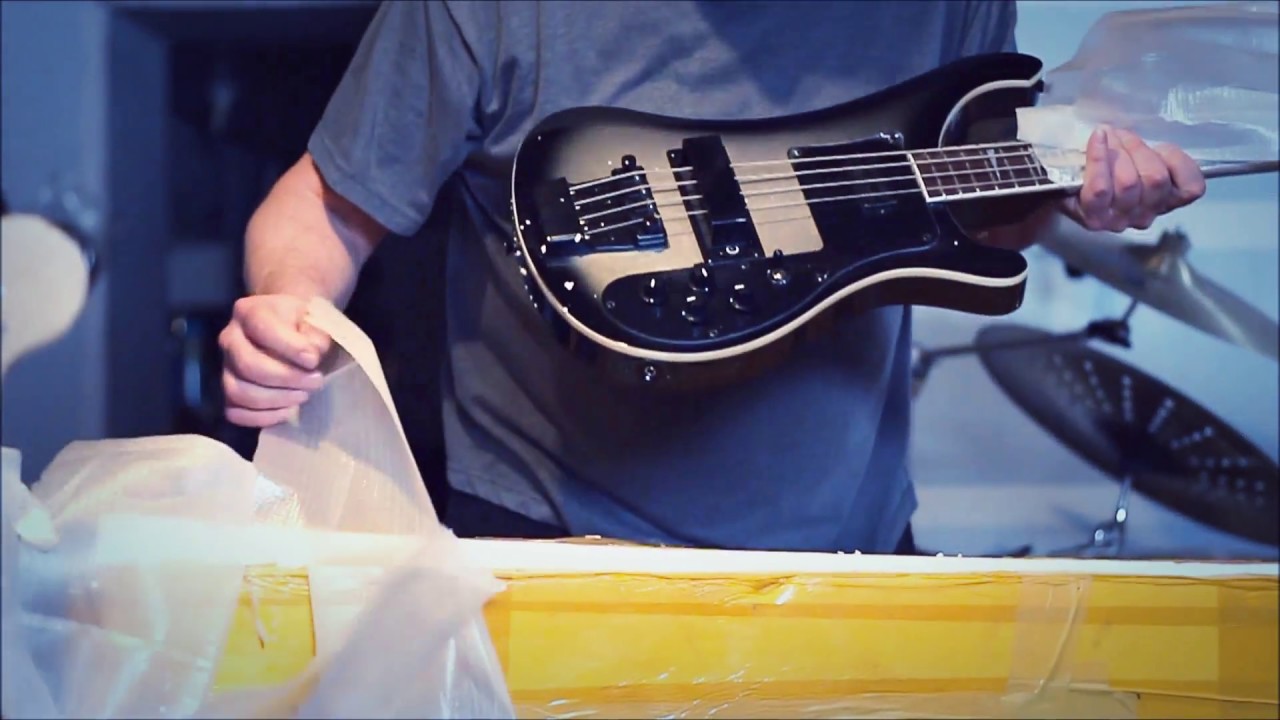 Chinese Rickenbacker(4003 Bass) UnboXing - YouTube