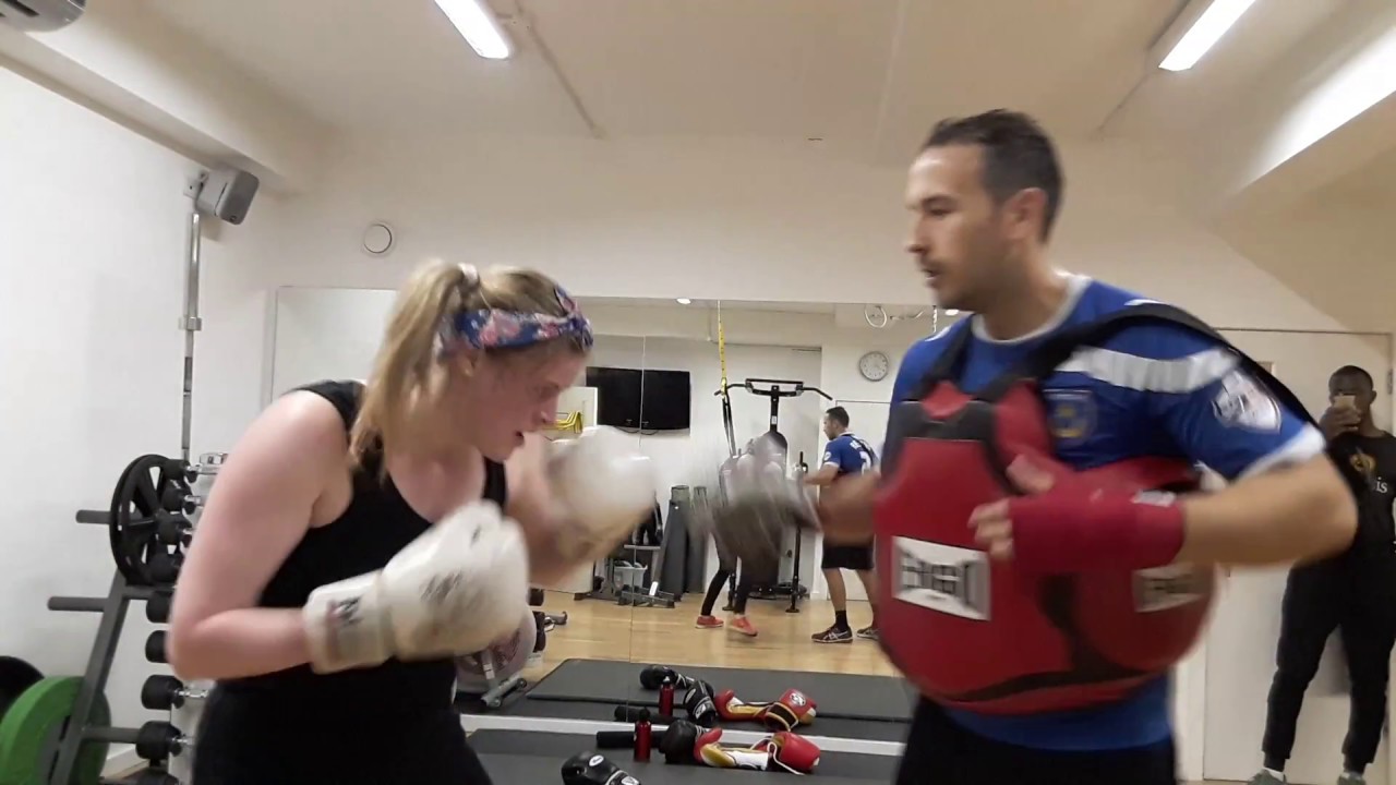 Rose Mac & Tom Devera - Boxing drills - YouTube