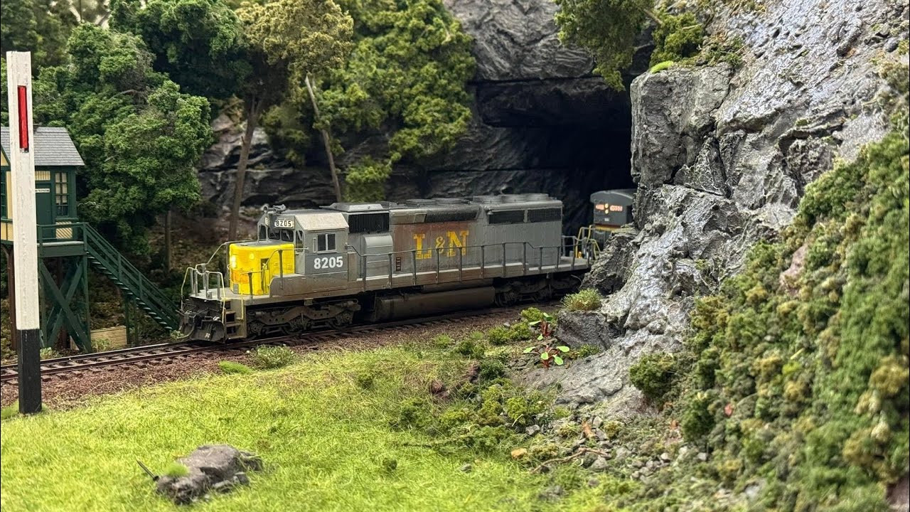 Smoke Rise HO Scale Exhibit 2024 - YouTube