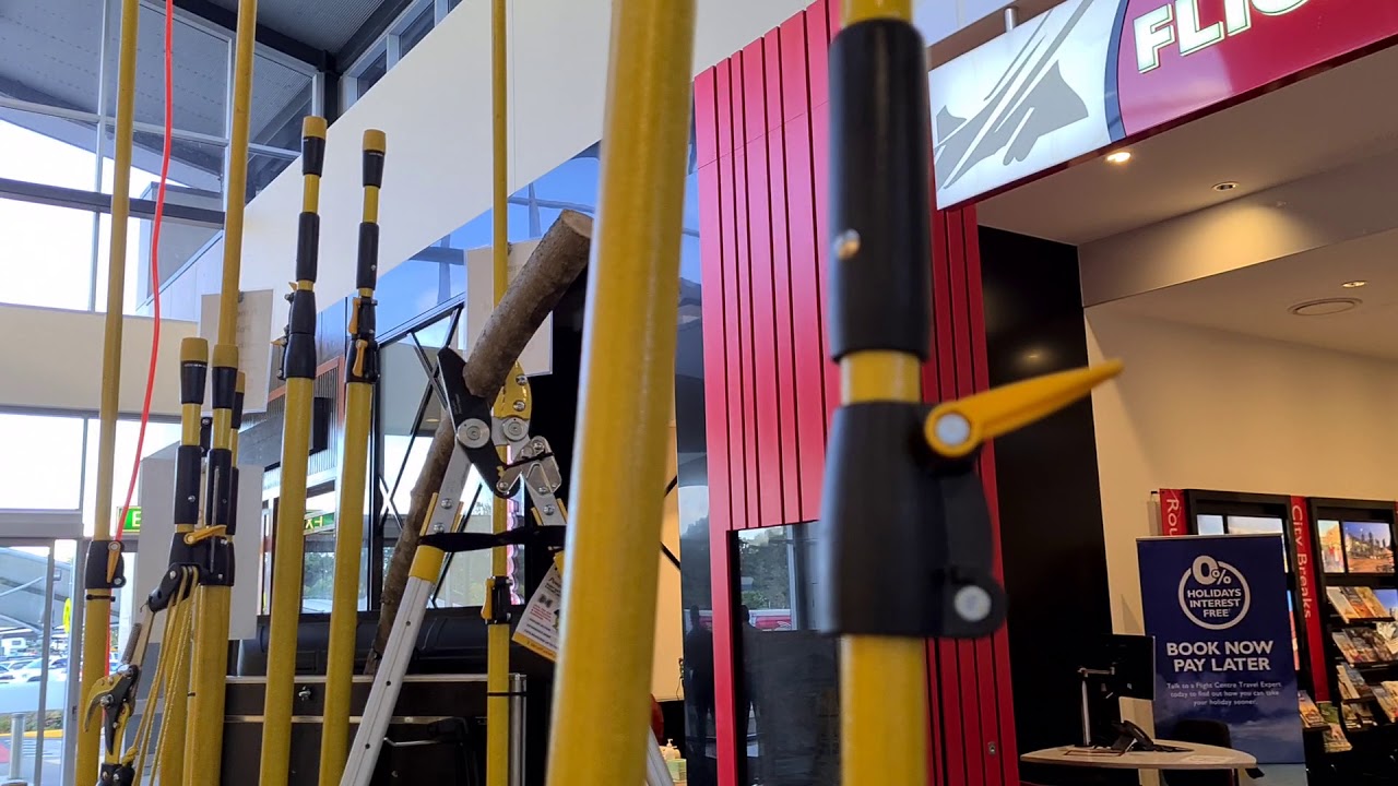 6 metre pole assembly - YouTube