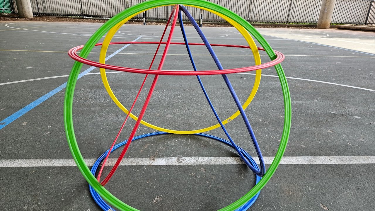 How to build a star from six hoops - YouTube