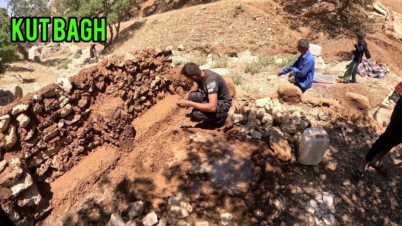 Nomadic life continues to build a kitchen in the mountains - YouTube