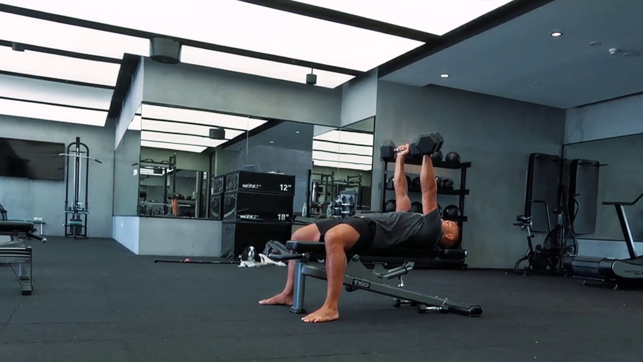 DB chest press - YouTube