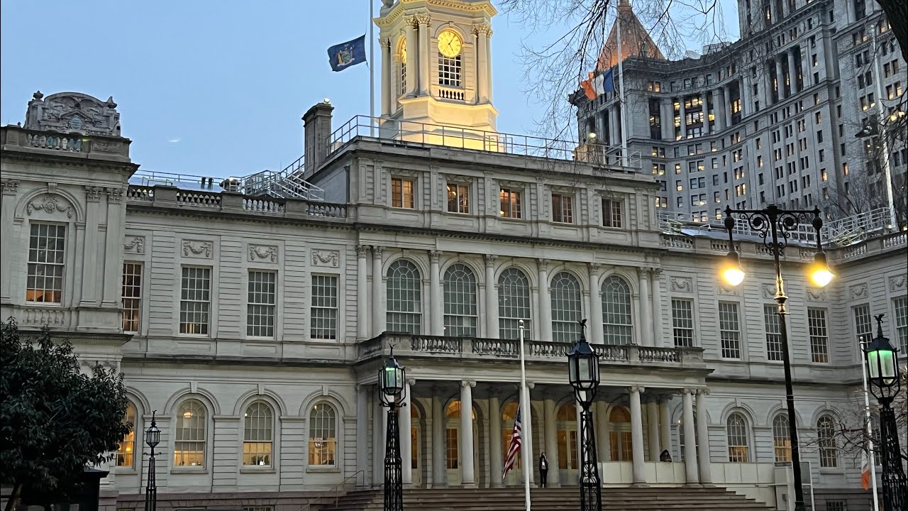 City Hall Mayor Office New York City walking tour - YouTube