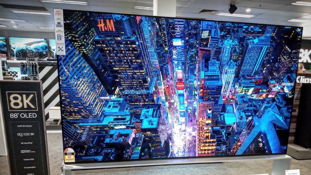 $59,995 LG OLED 88" 8K TV ! - YouTube