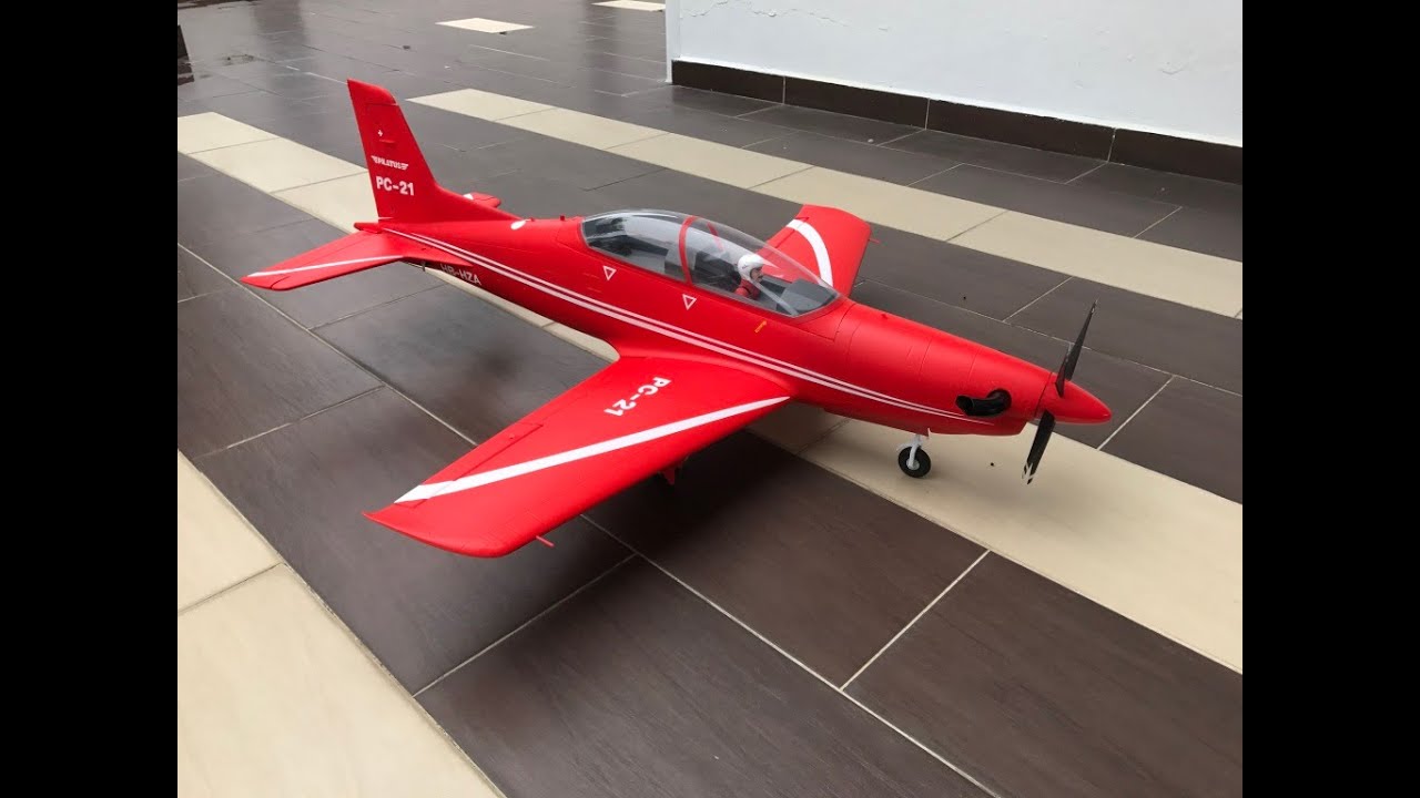 FMS Pilatus PC-21 - 2units in flight - YouTube