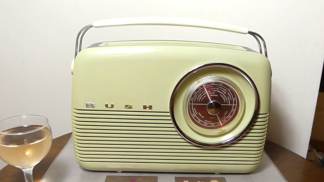 BUSH TR82 functioning vintage Radio/Bluetooth internet speaker system ...