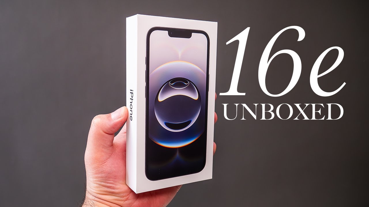 iPhone 16e UNBOXING - YouTube