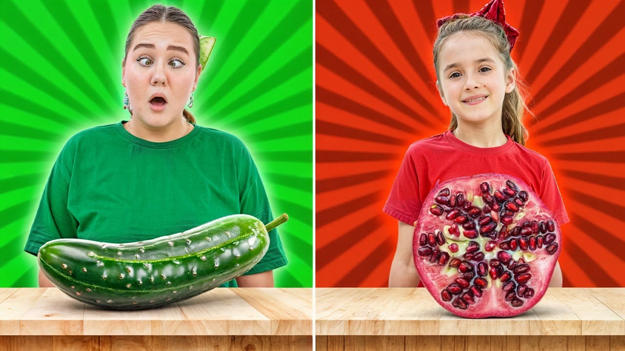 Ruby and Bonnie Red vs Green Color Challenge - YouTube